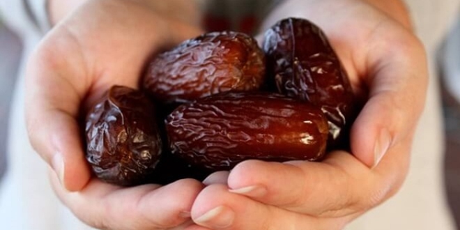 NEMA BOLESTI KOJU NE LIJEČE: Evo zašto su hurme (datule) najzdravije ...